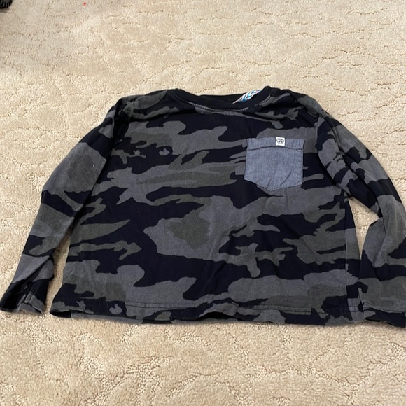 Sovereign Code | Shirts & Tops | Used Sovereign Code Black Camouflage ...